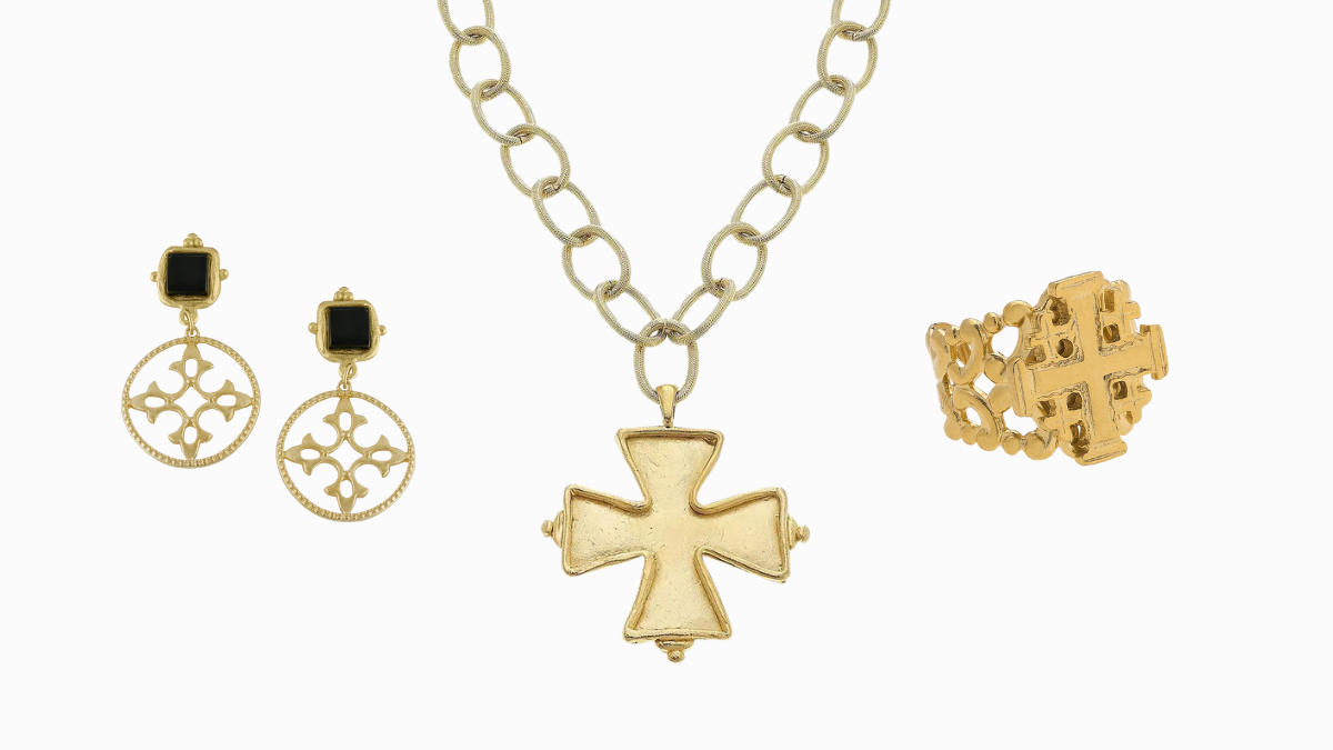 SUSAN SHAW – Pierce and Belle at Home